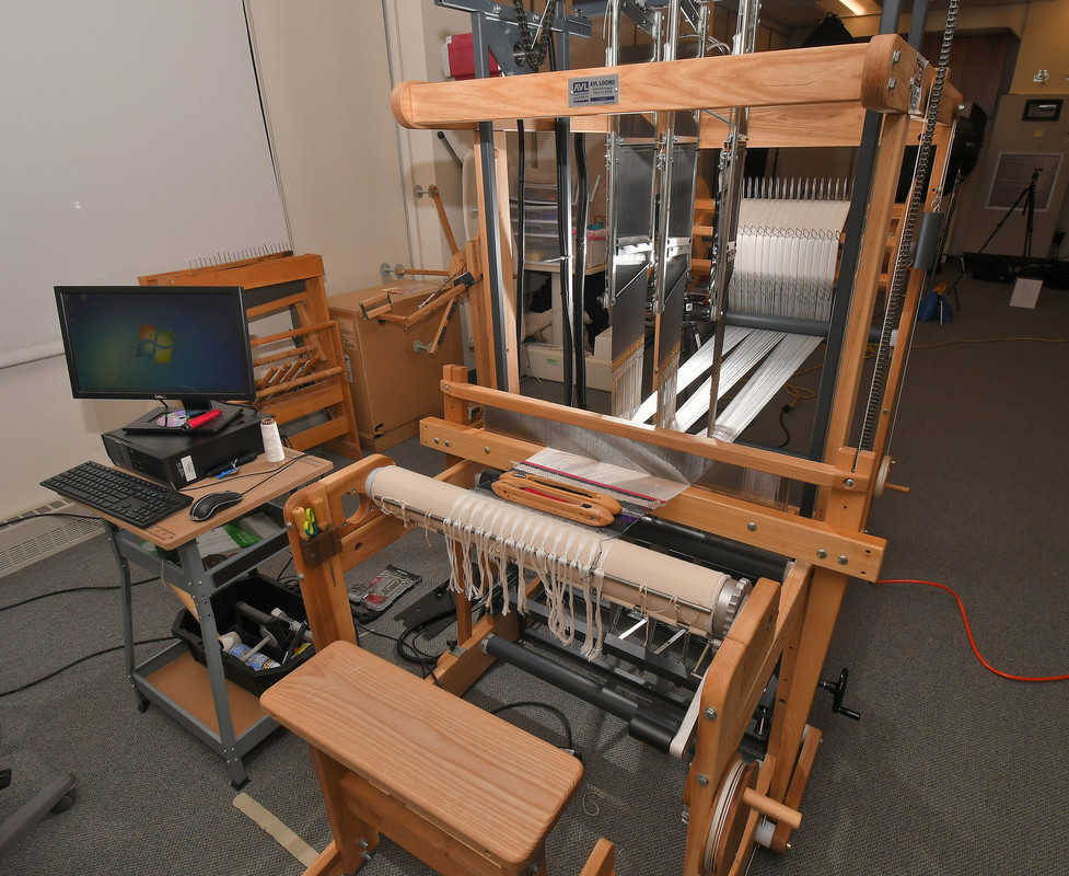 Fiber Lab - Wheaton College Massachusetts