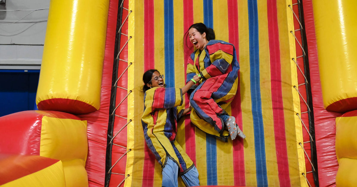 A festive fun fall on campus at Wheaton - Wheaton College Massachusetts