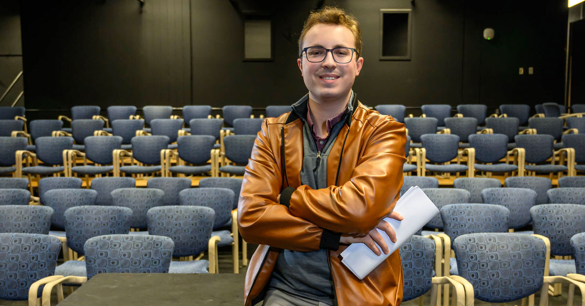 Joey Del Santo ’25 takes on leading roles - Wheaton College Massachusetts