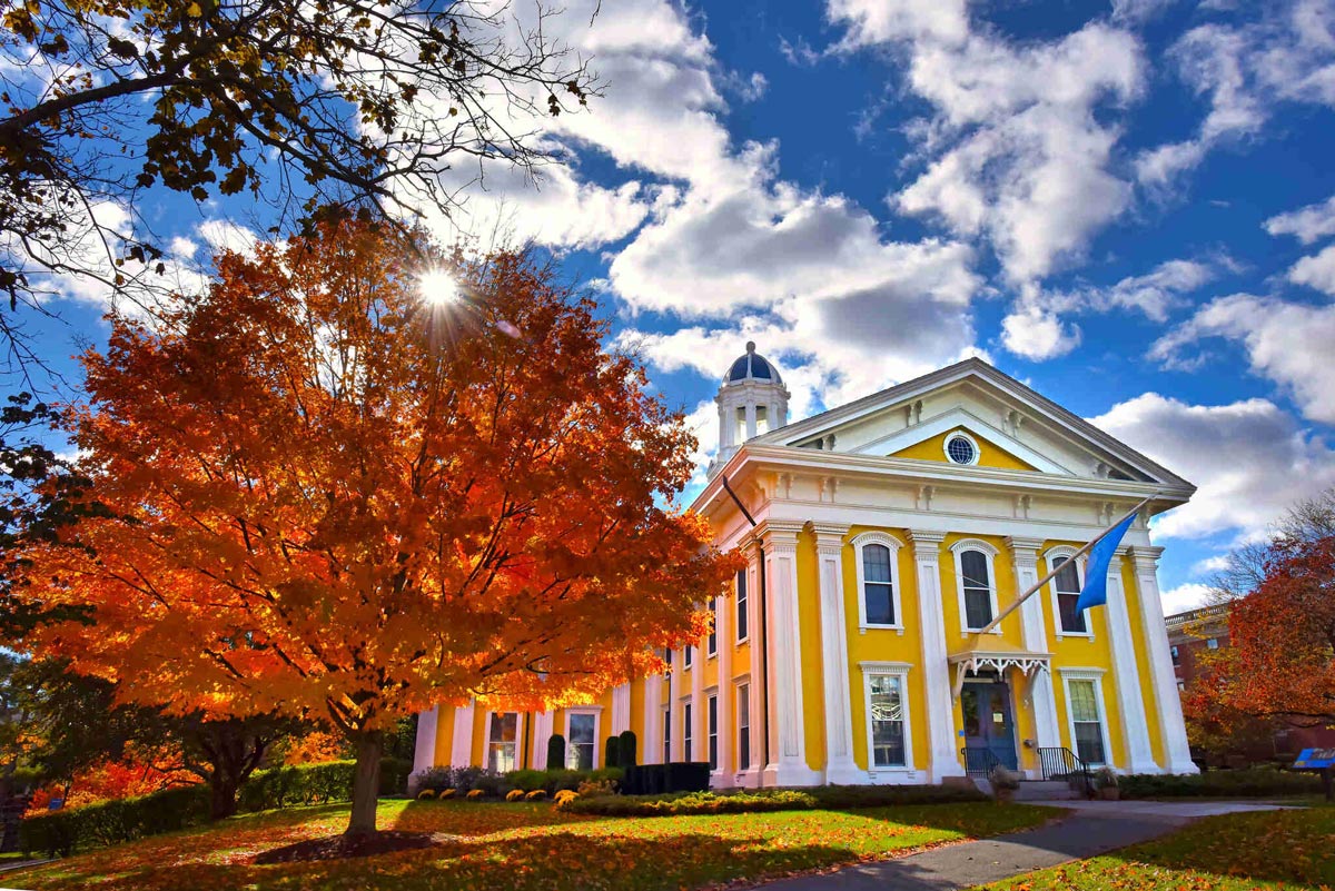 Campus Visits - Wheaton College Massachusetts